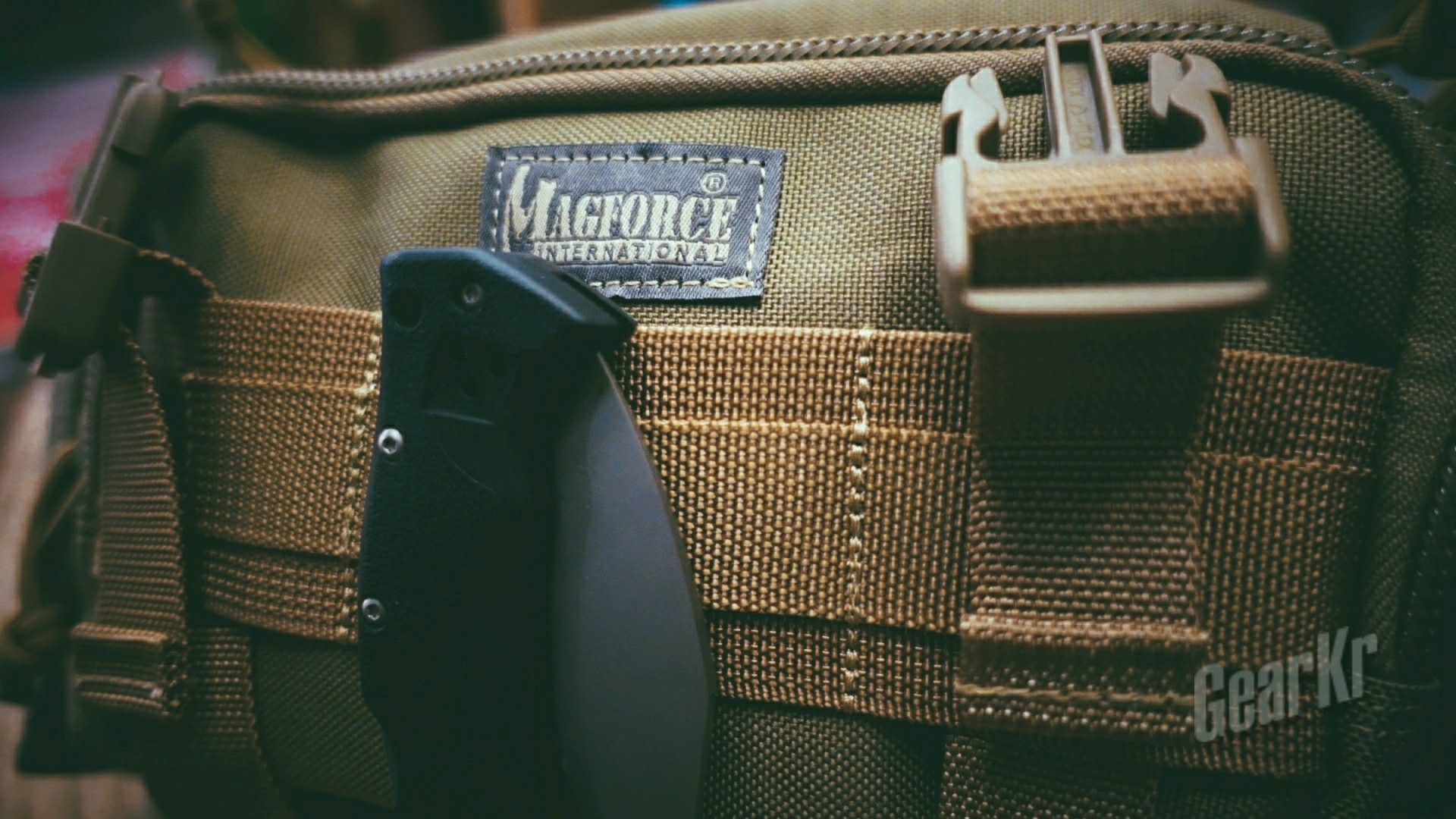 百变小魔方：magforce0402战术多功能休闲腰包体验测评 | MAGFORCE | GearKr旗客